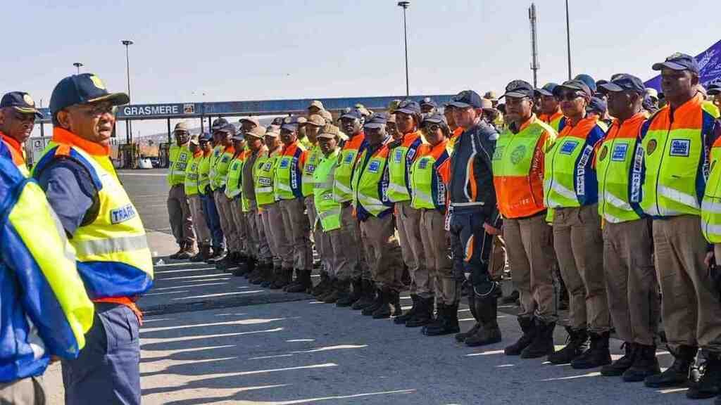 Becoming a Traffic Officer in South Africa - CAREERTAG